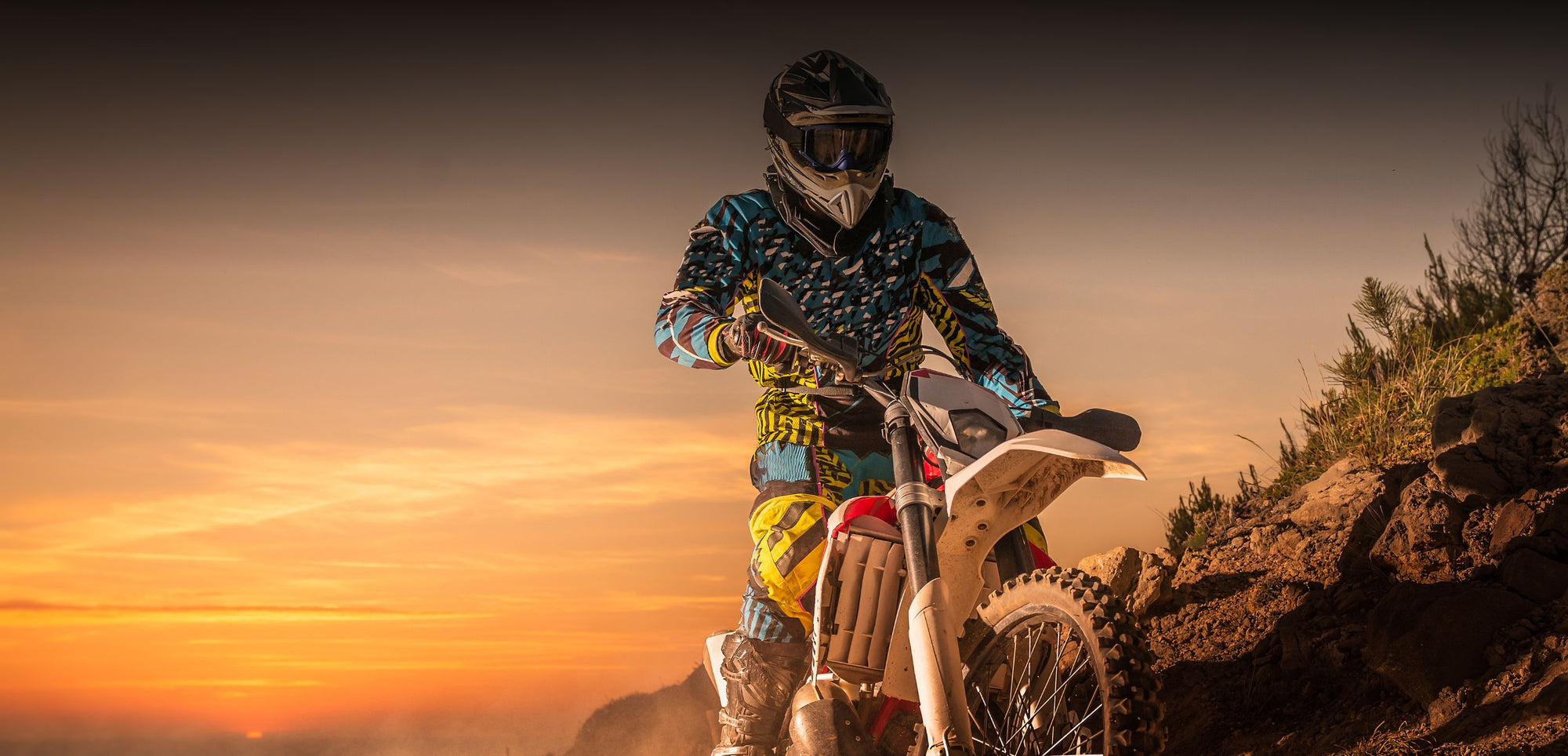 MOTOHAWK | Motorcycle Accessories & Riding Gears Online Store